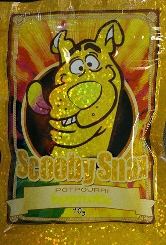 Glossy Herbal Incense Bag 10g Scooby Snax Hologram Yellow Potpourri
